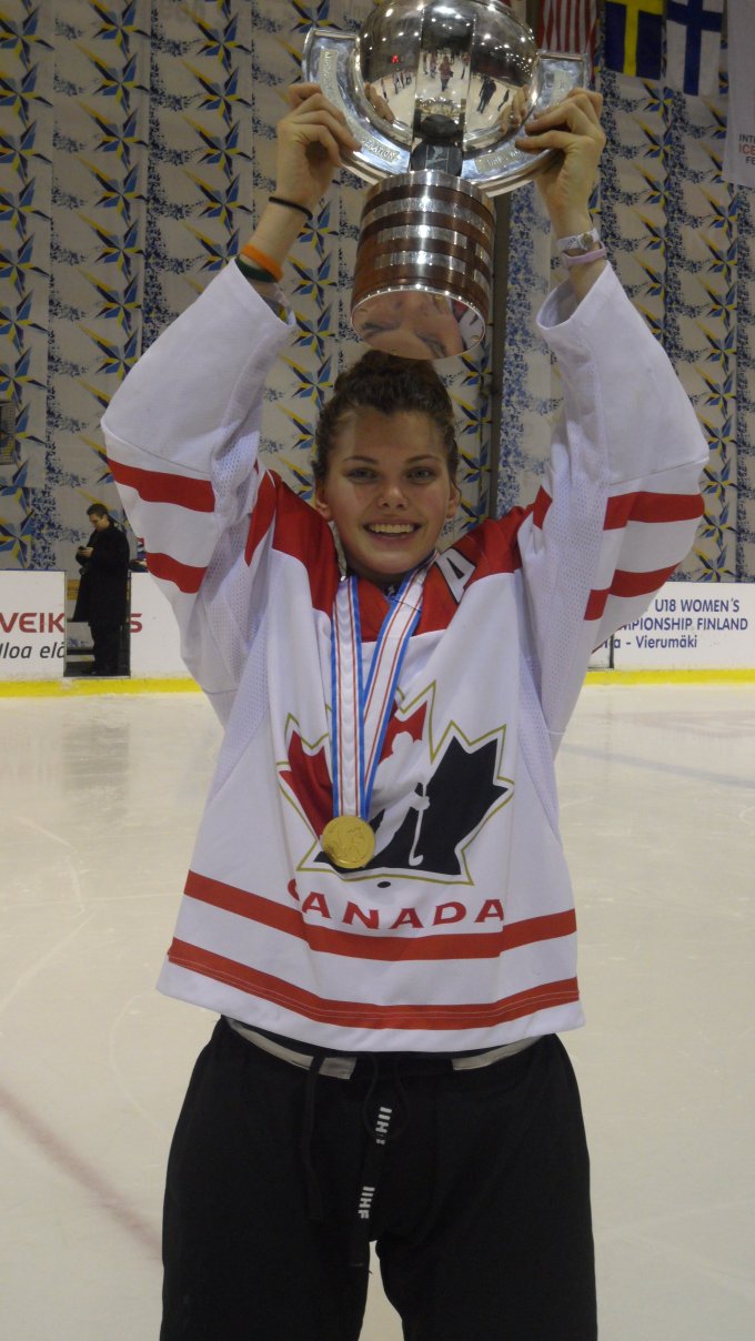 Emily Clark (ice hockey) - Alchetron, the free social encyclopedia